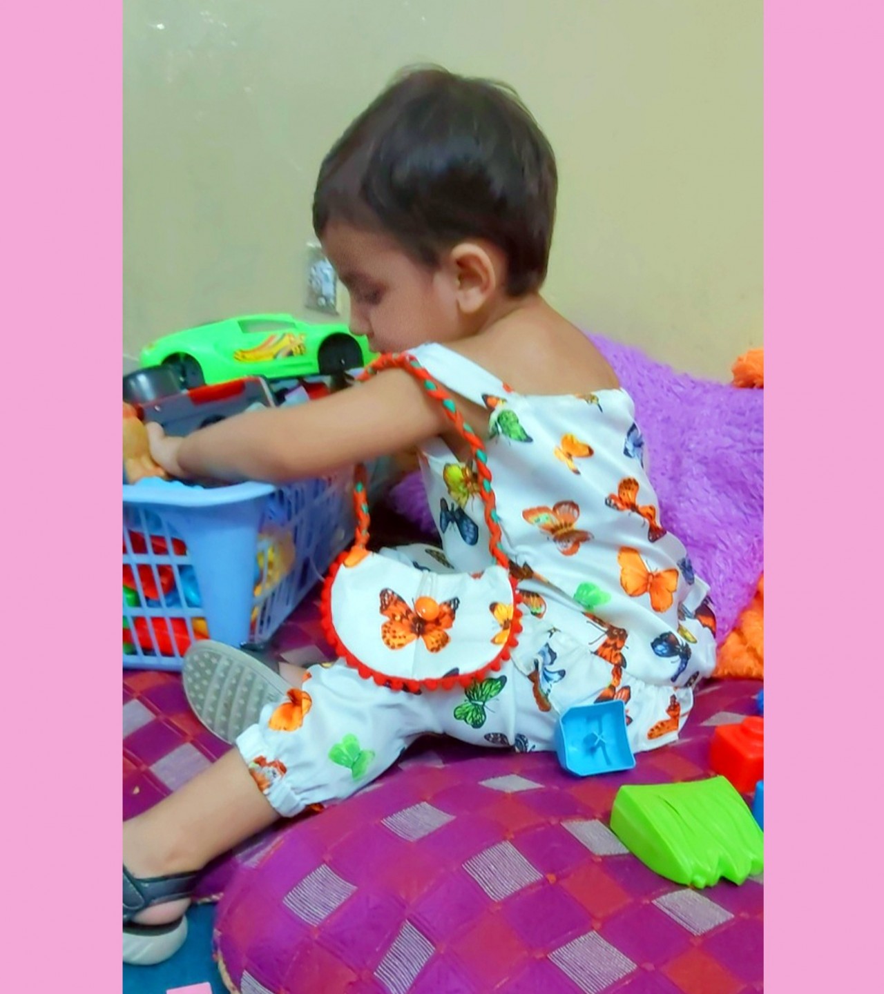 Shirt & Pajama with Pouch - Sale price - Buy online in Pakistan - Farosh.pk